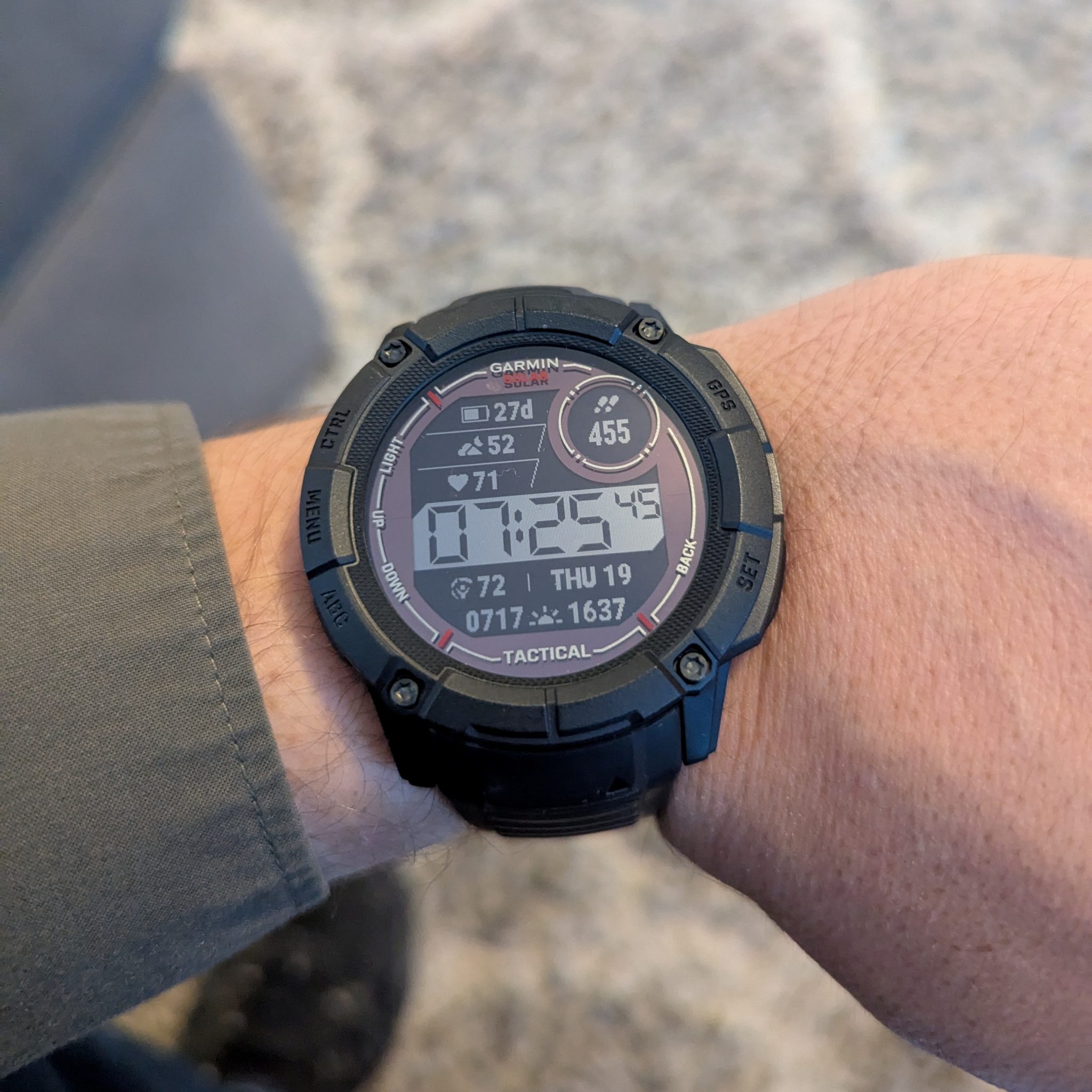 Garmin Instinct 2 Solar Tactical Review: Built For More Than Just Looks ...